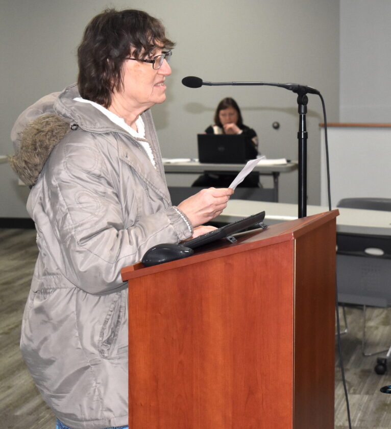 Council sets franchise fee vote, talks traffic cameras, housing ...